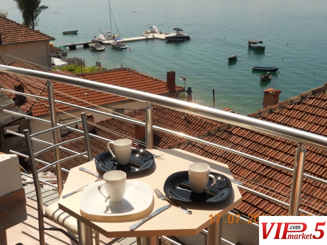 Luksuzni,novi apartmani vo Trpejca vednas do plaza,specijalna ponuda....